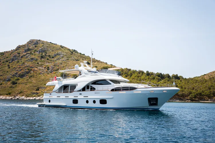 REBECCA V yacht for sale (Benetti, 25.8m, 2009)